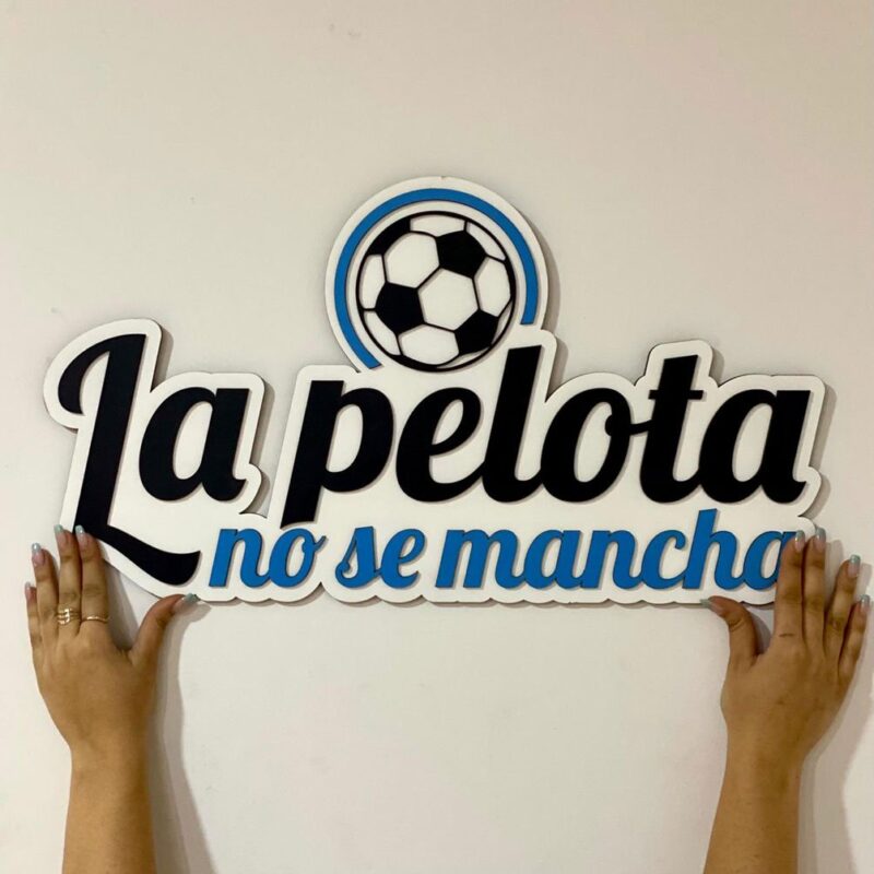 La pelota no se mancha | Maradona – Cuadro Envíos La pelota no se mancha | Maradona – Cuadro Envíos